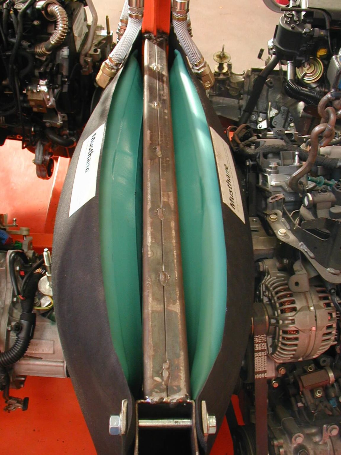 Vérin souple gonflable - Musthane